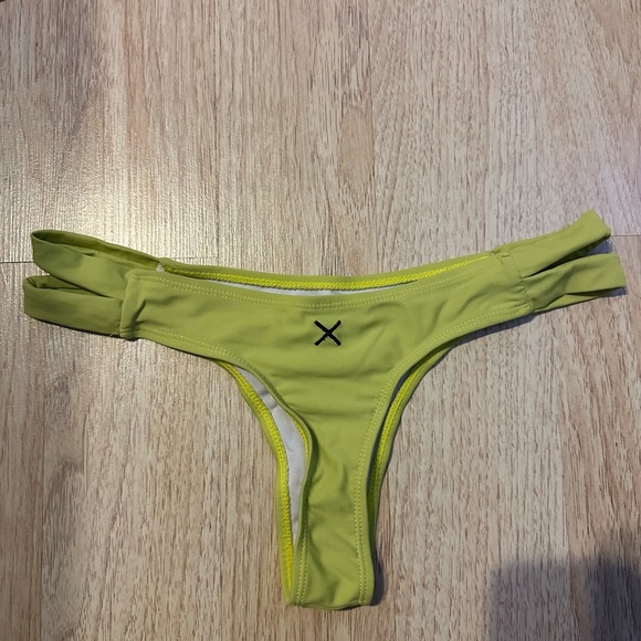 Boutine LA | Swim | Boutine La Kini | Poshmark